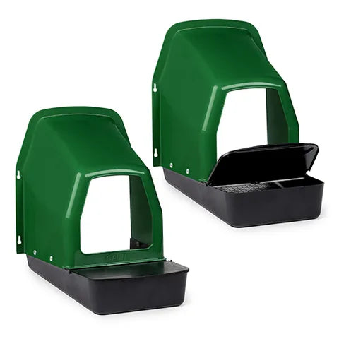 PLASTIC NESTING BOX WITH ROLL AWAY - BAINBRIDGE – Moondidley Pets